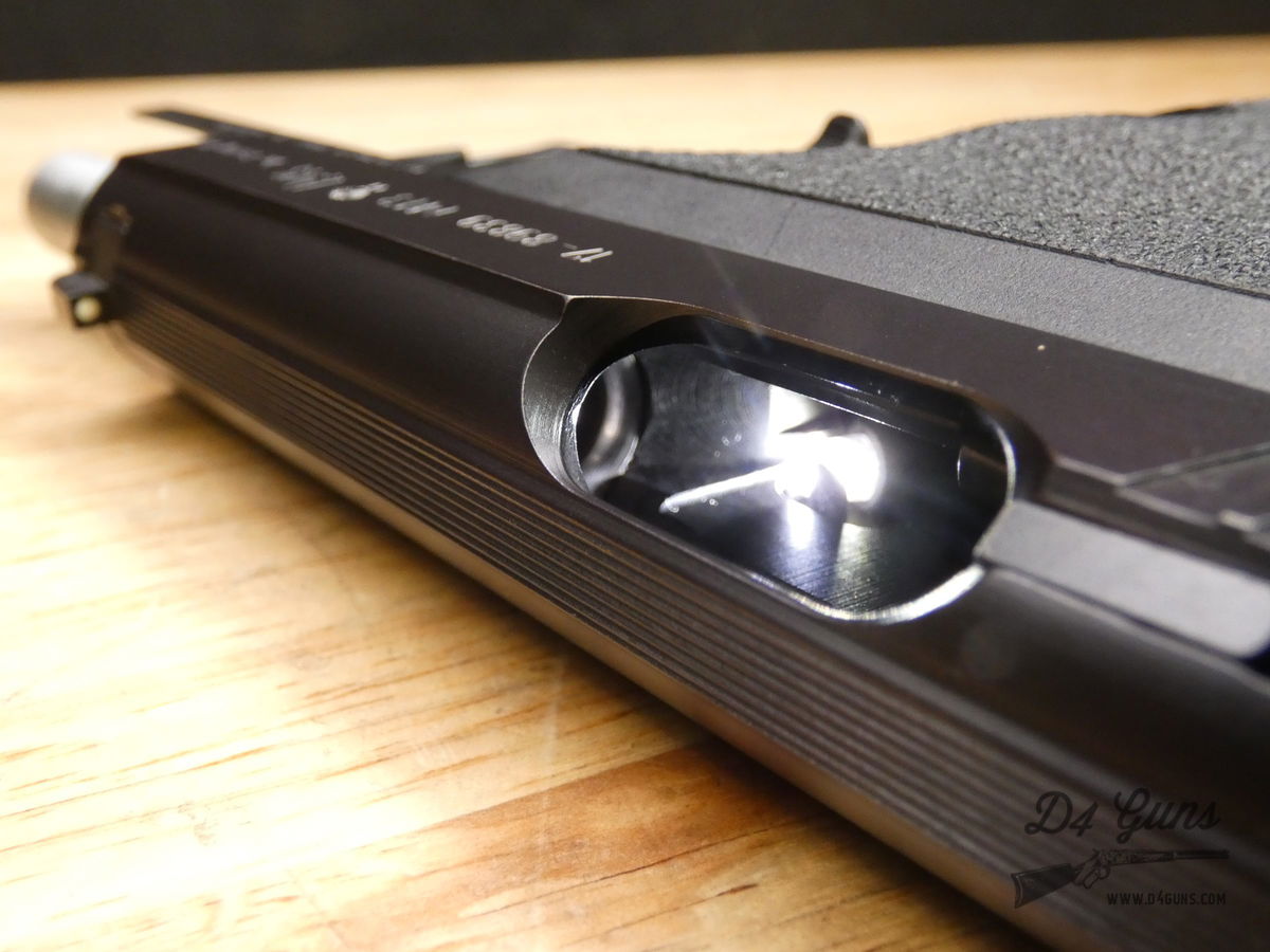 Heckler & Koch P7 M13 - 9mm - Mfg. 1993 - P7M13 - W-Germany - HK - H&K ...