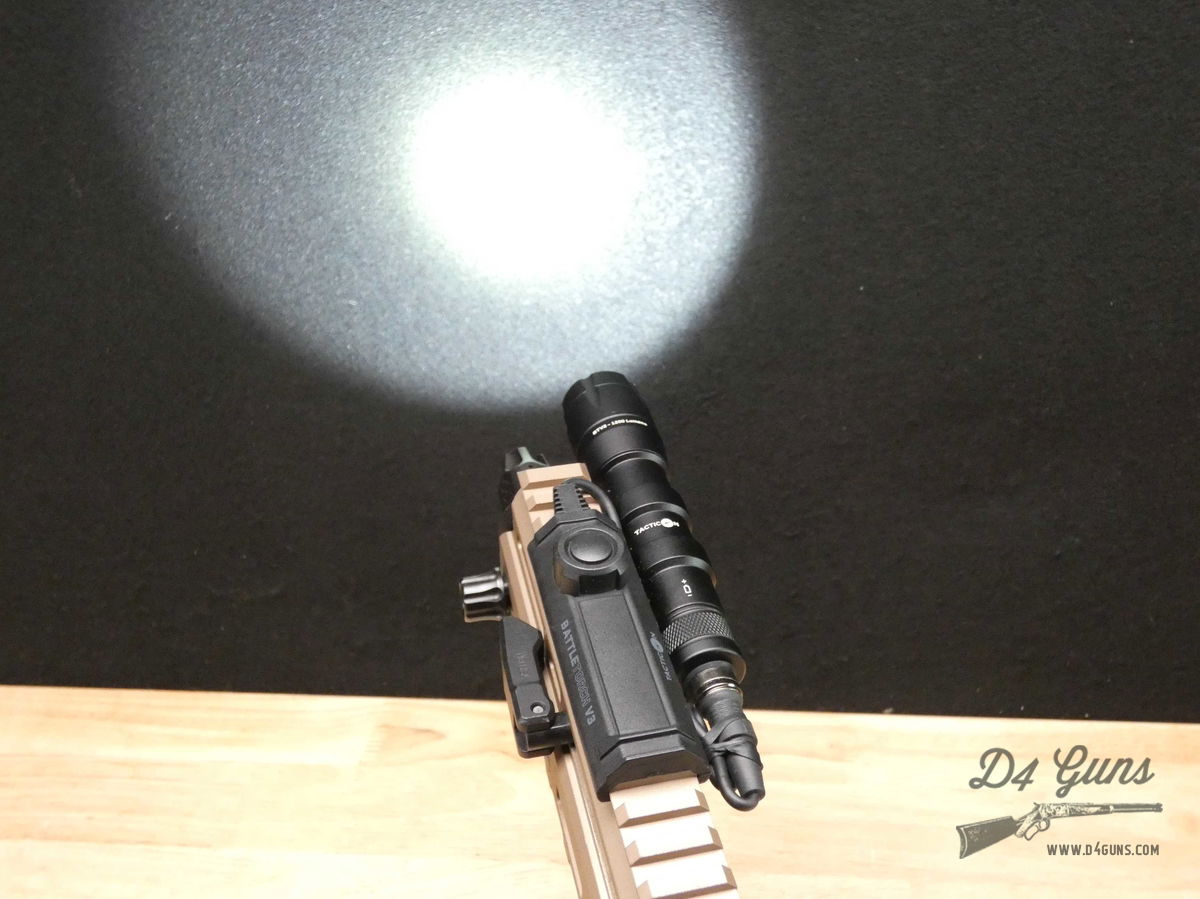 Matador Arms MAT9-9G - 9mm - PDW - FDE - Folding - Light & Swampfox ...