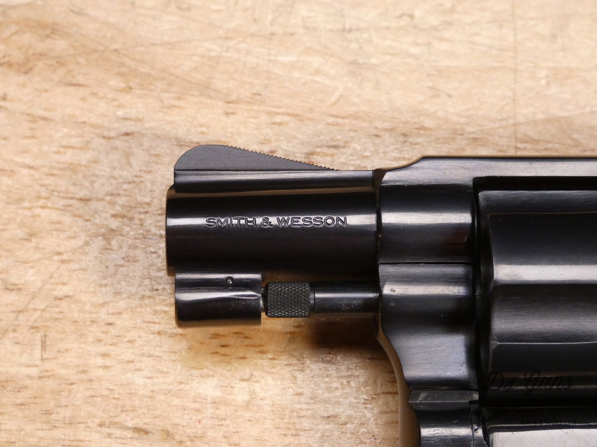 Smith & Wesson Model 36 - .38 Special - 38 SPL - DA/SA Revolver ...