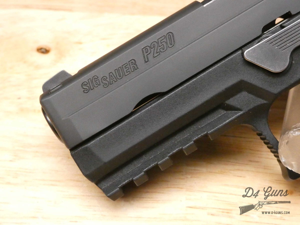 Sig Sauer P250 Compact - .45 ACP - DAO - P250C - CCW - Nitron - Like ...