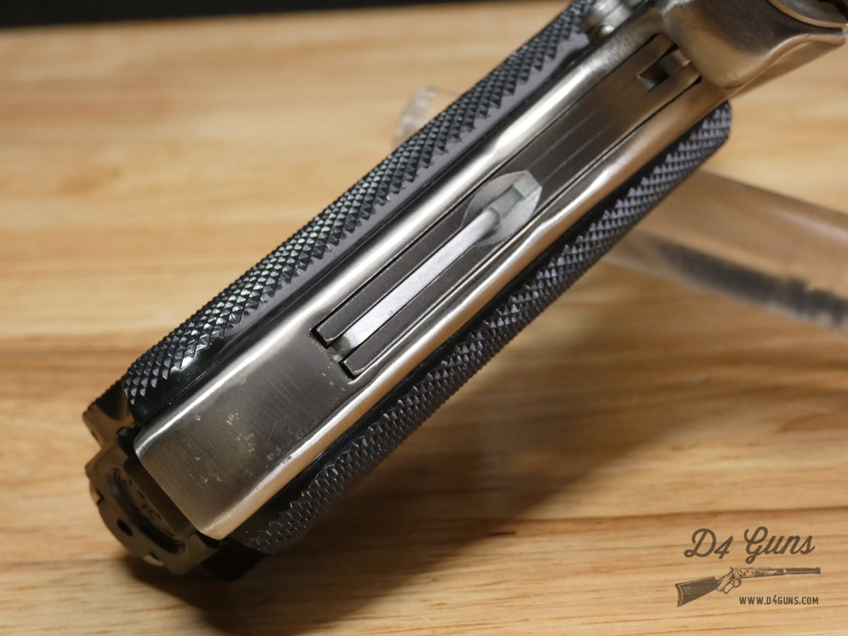 Ruger Mark III Target 22 LR Stainless MFG 2012 OG Case 2 Ruger Mark III Target 22 LR Stainless MFG 2012 OG Case 2