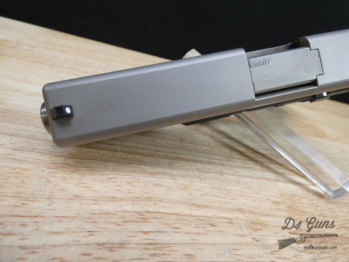 Glock 22 Gen2 - .40 S&W - G22 - Gen 2 - Factory NiBX Nickel Boron ...