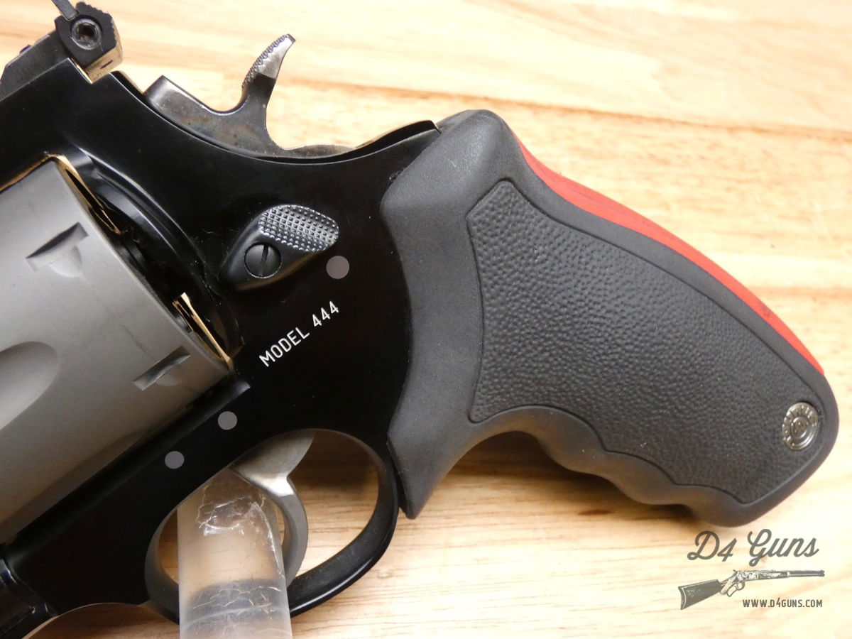 Taurus 444 Ultra-Lite Titanium - 44 mag Revolver - 6 shot - UL Bear Gun ...