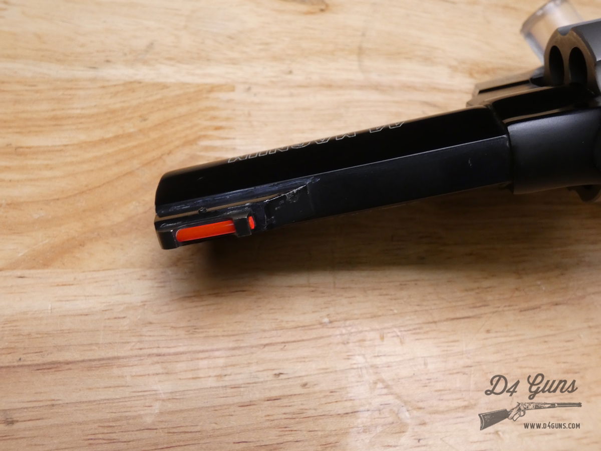 Taurus 444 Ultra-Lite Titanium - 44 mag Revolver - 6 shot - UL Bear Gun ...