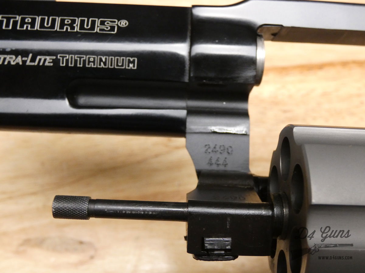 Taurus 444 Ultra-Lite Titanium - 44 mag Revolver - 6 shot - UL Bear Gun ...