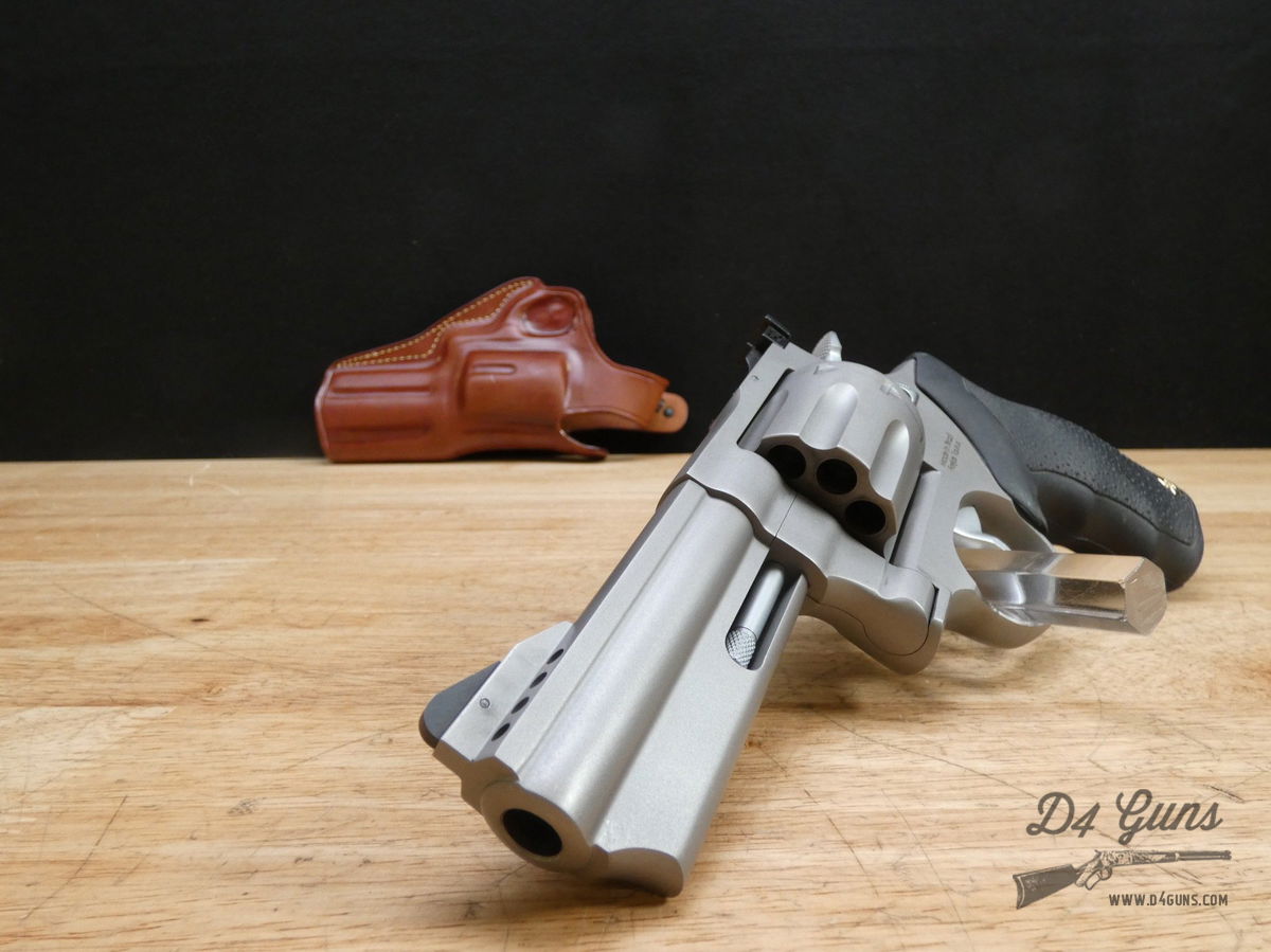 Taurus 608 - .357 Mag - XLNT - 8-Shot Stainless Ported - DA - M608 ...