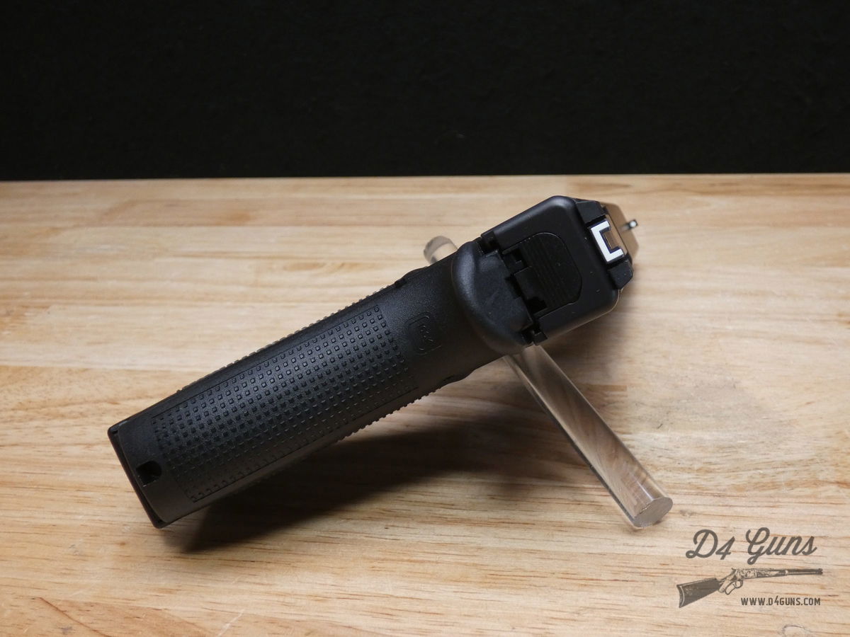 Glock 40 Gen 4 MOS - 10mm - G40 Gen4 - 3 Mags & OG Case - FACTORY NEW ...