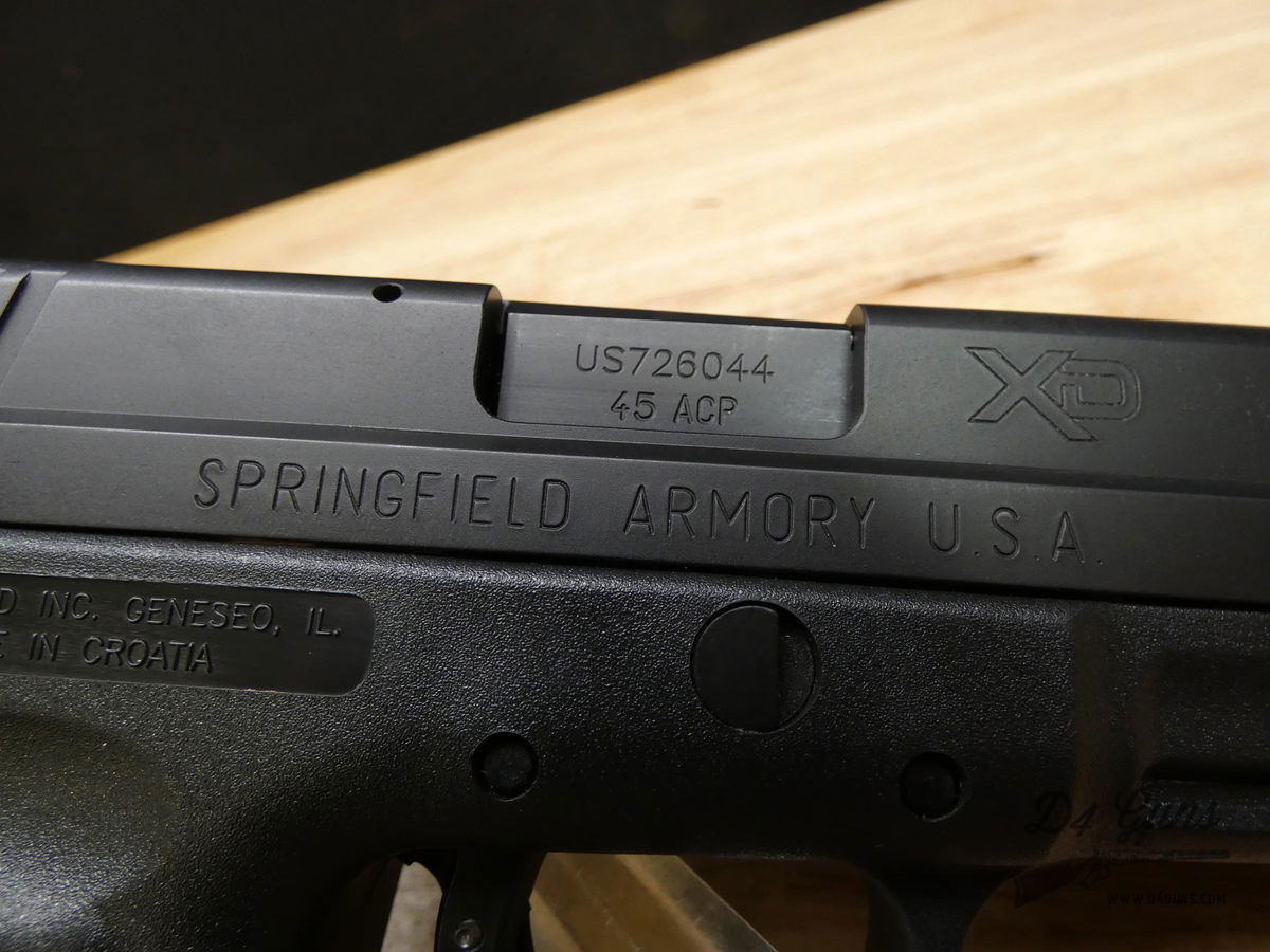 Springfield XD-45 Tactical - .45 ACP - Holster - 3 Mags + Case - XD45 ...