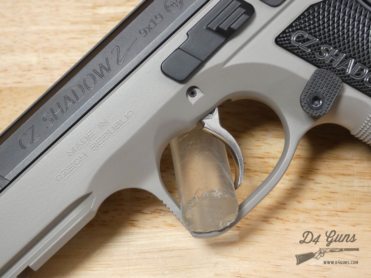 CZ 75 Shadow 2 Urban Grey - 9mm - Czech - MFG 2019 - OG Case & More ...