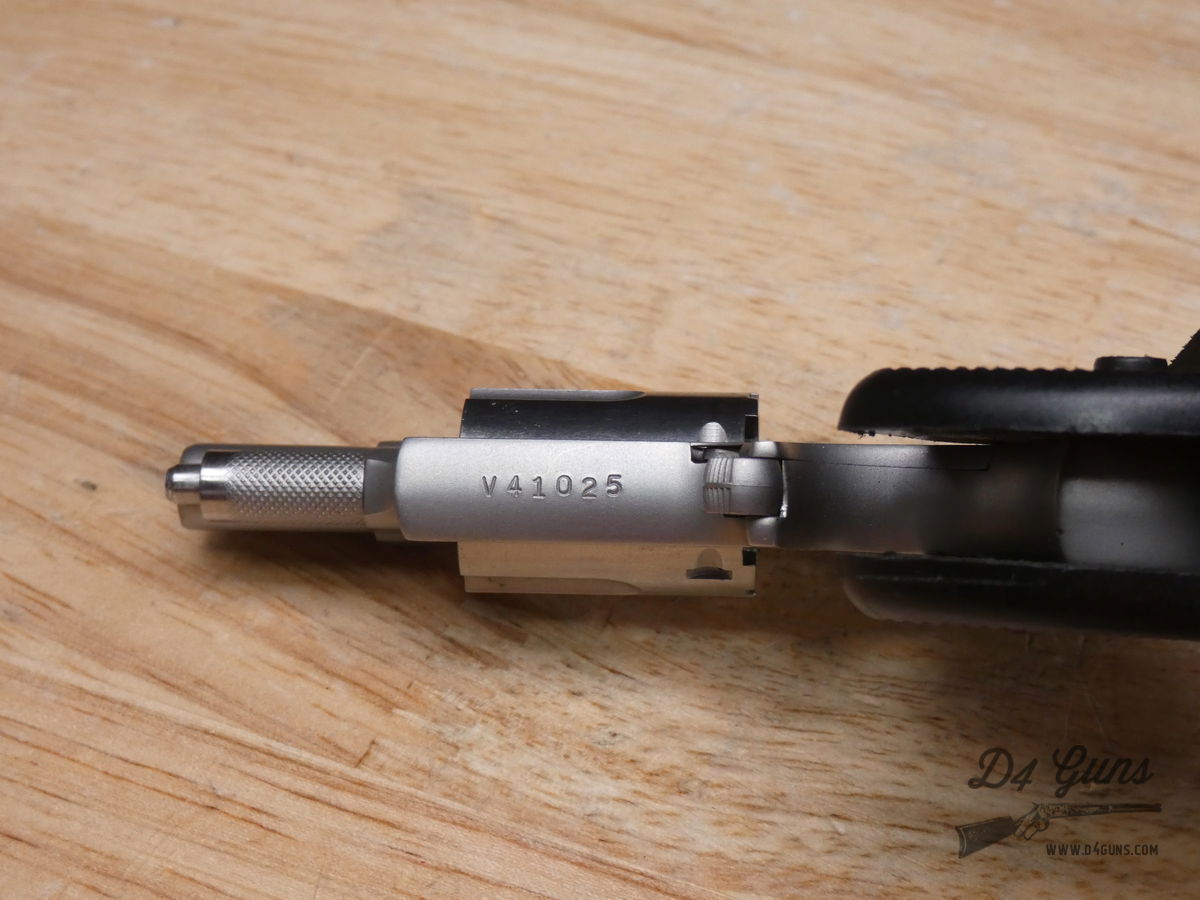 North American Arms Mini Revolver - .22 LR - NAA Derringer - Holster ...