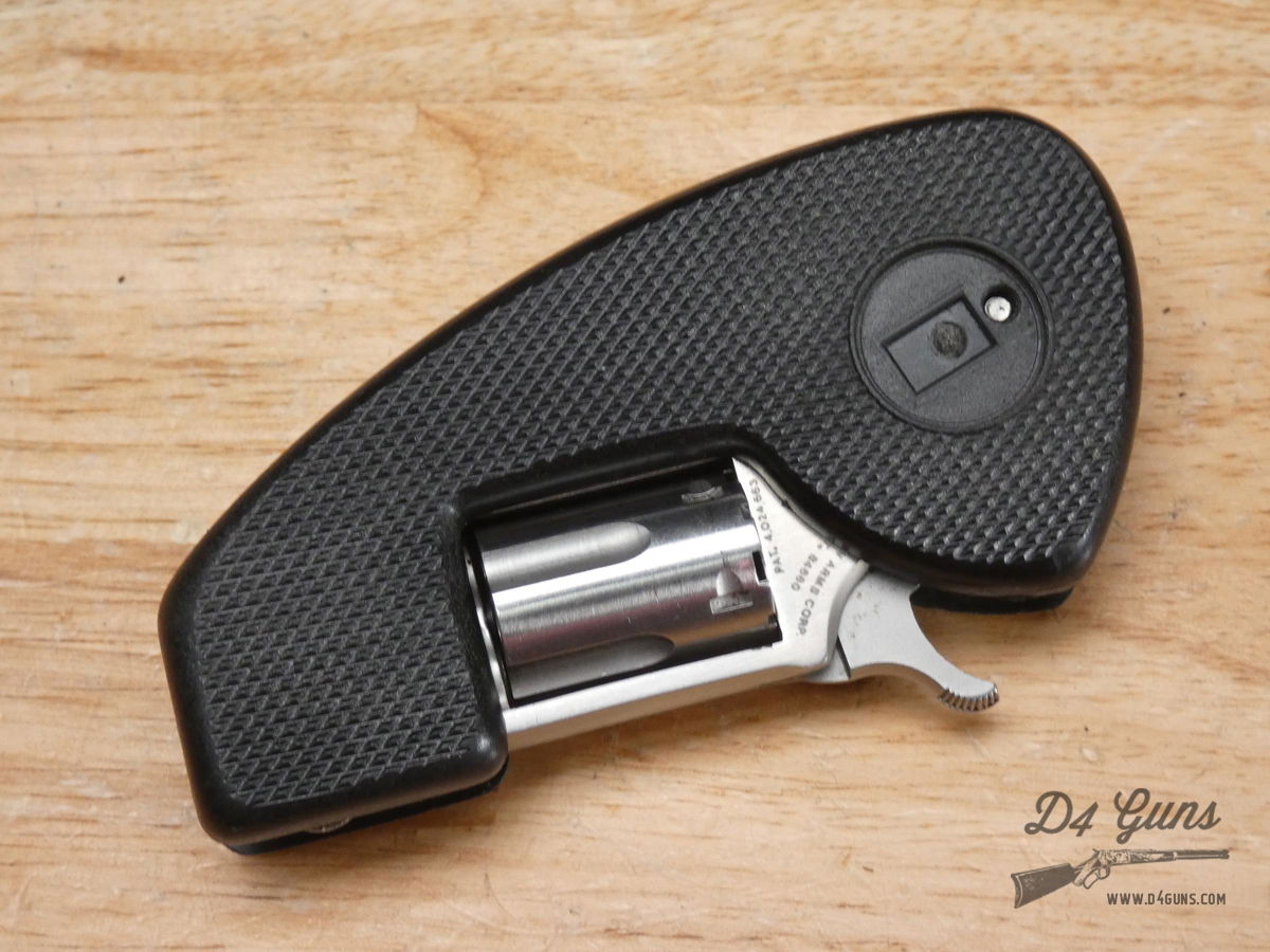 North American Arms Mini Revolver - .22 LR - NAA Derringer - Holster ...
