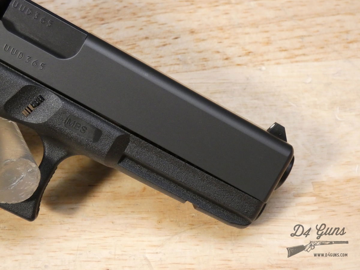 Glock 17 Gen4 - 9mm - G17 Gen 4 - Austria - CCW - w/ Case & More ...