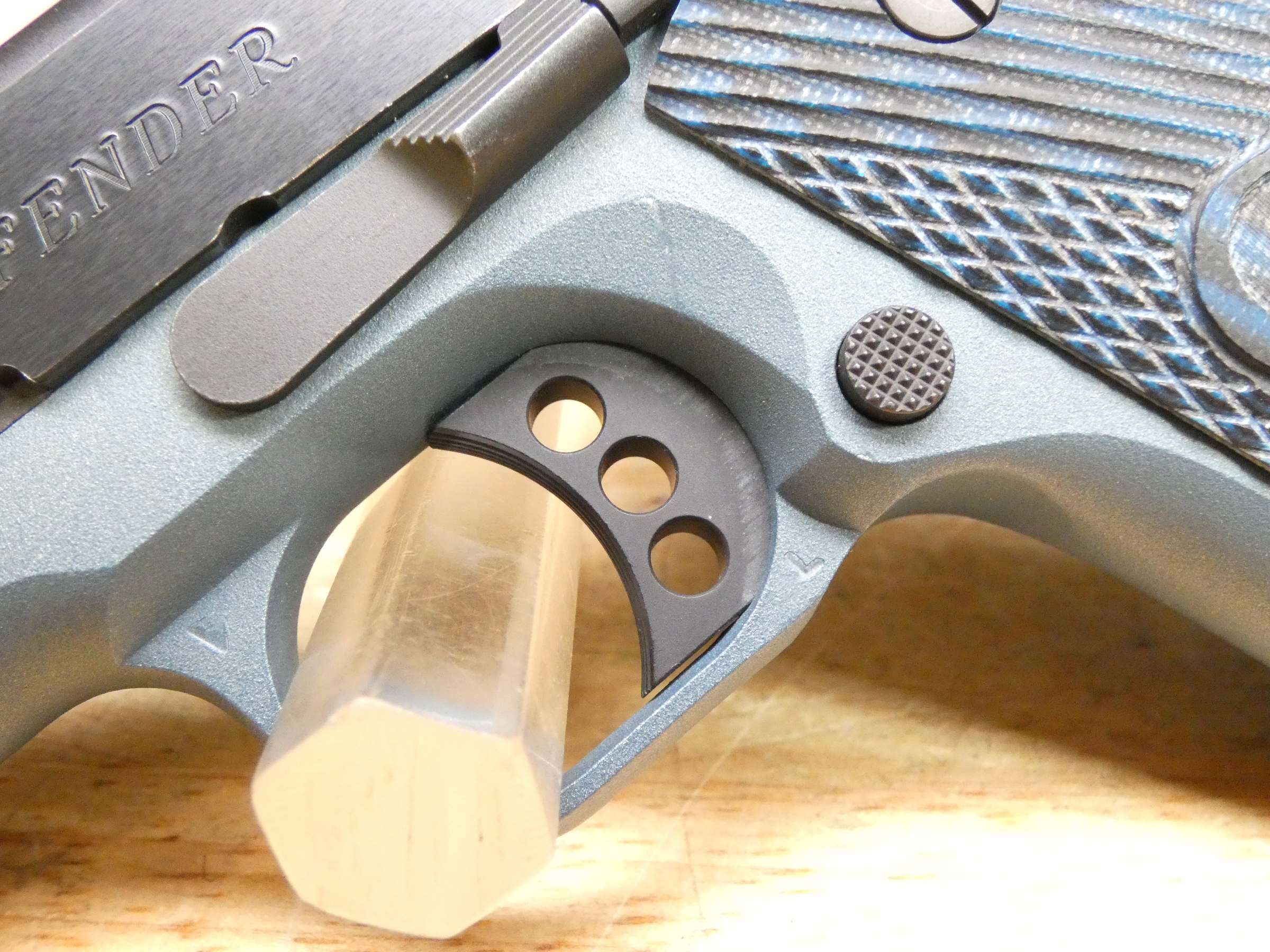 TALO EXCLUSIVE Colt Defender Lightweight 1911 - .45 ACP - 45 Auto ...