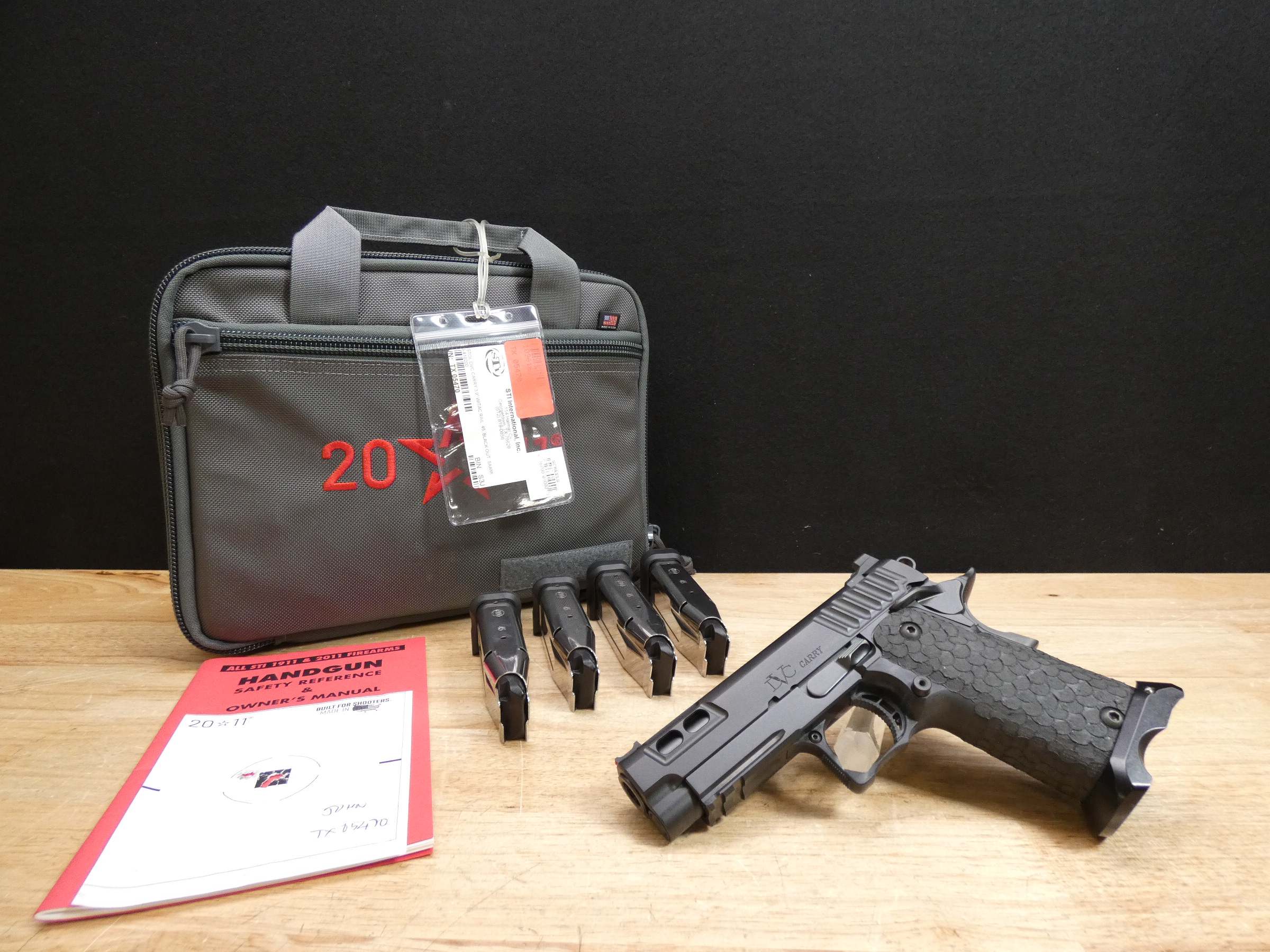 STI DVC Carry 2011 - .45 ACP - OG Case & 4 Mags - 2018 - 1911 ...