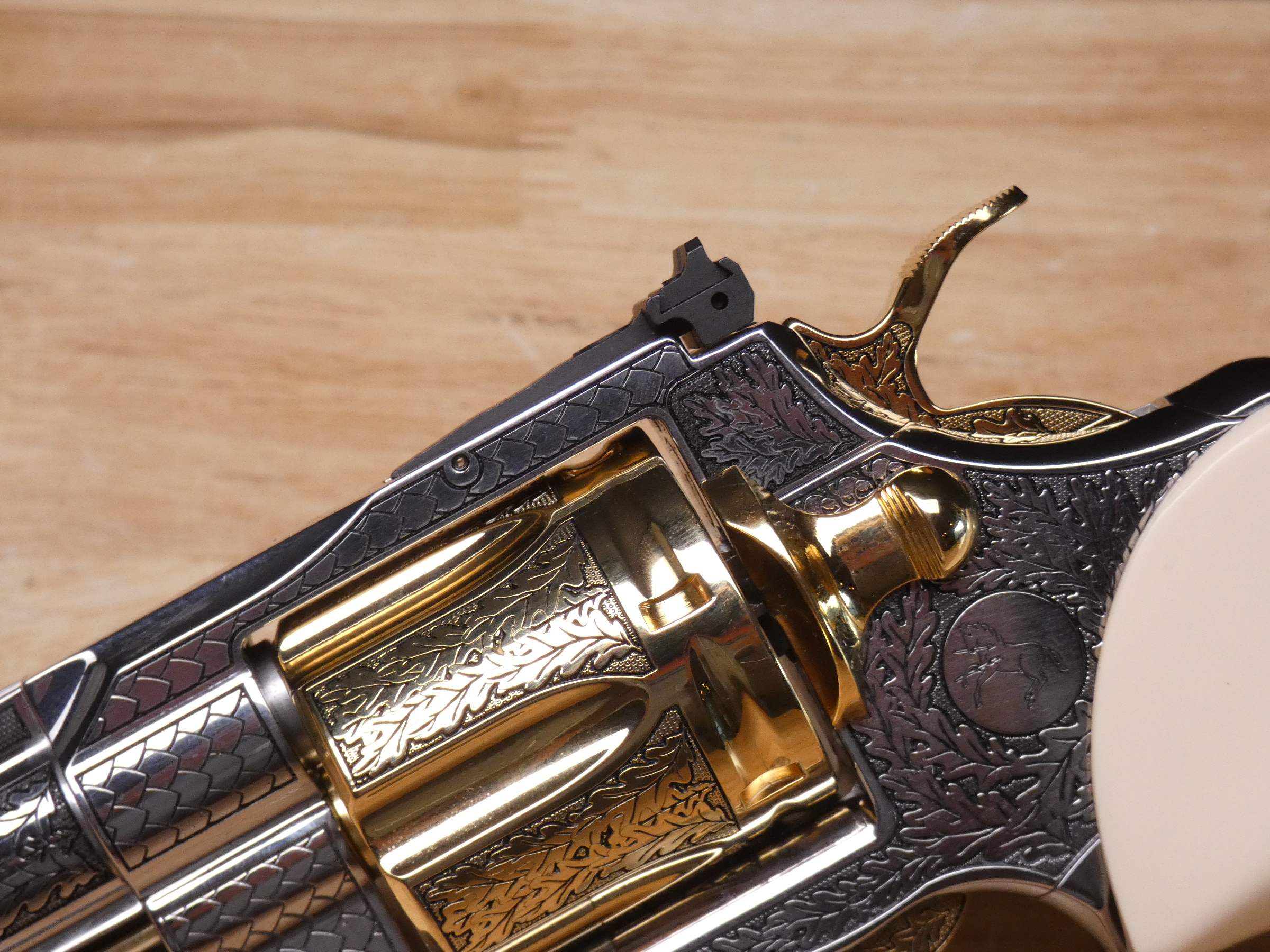 Colt Python 24K Gold Engraved - .357 Mag - Seattle Engraving Center - C ...