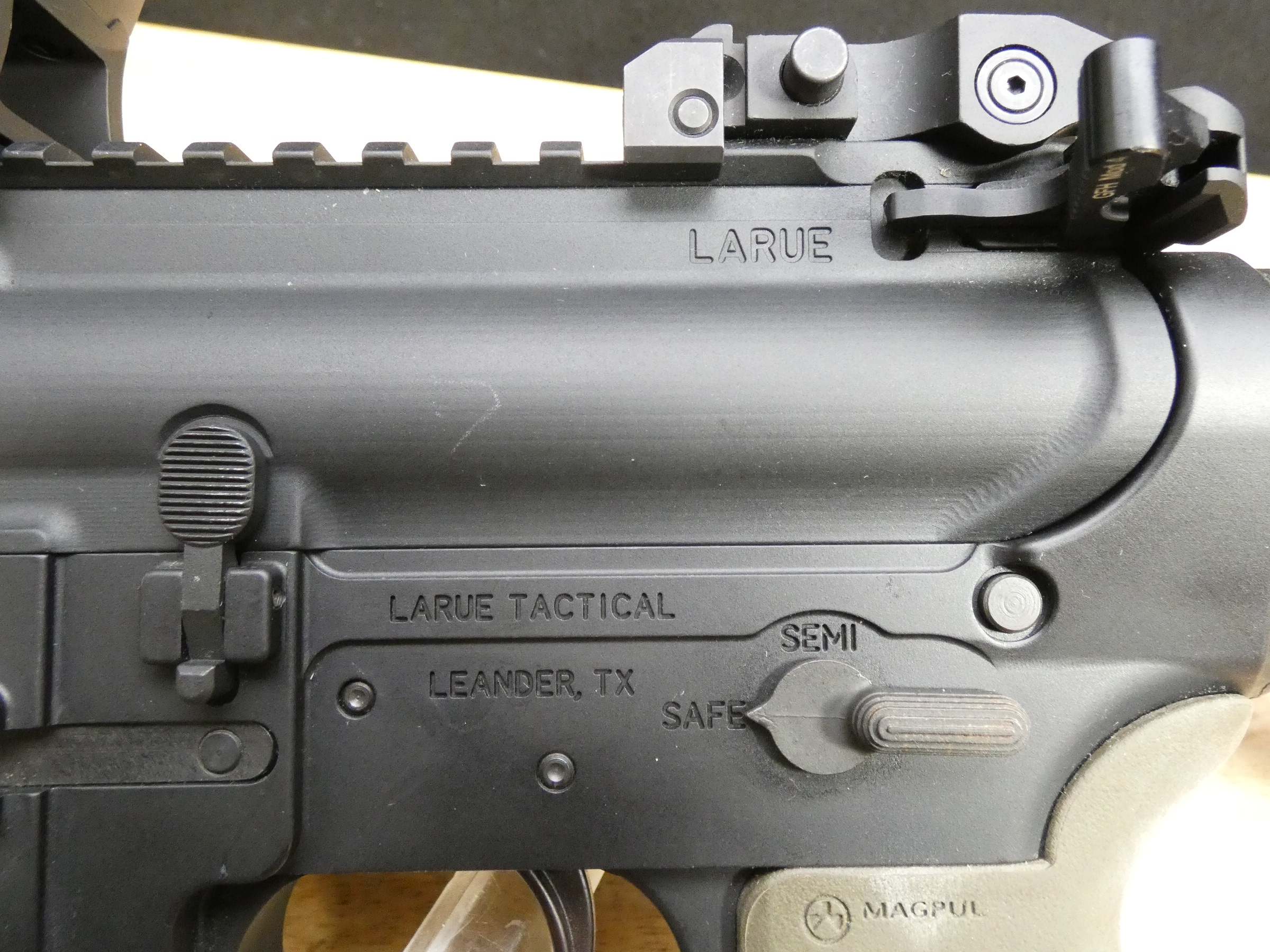 Larue Tactical OBR PredatAR Lite - 5.56 NATO - w/ Holosun & Streamlight ...